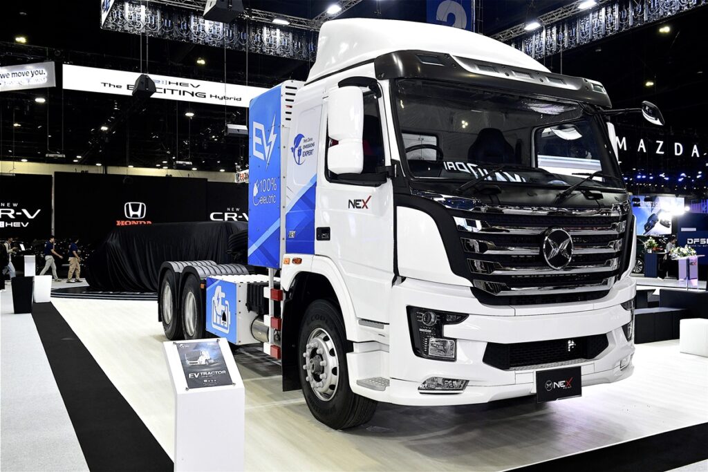 NEX VANTASTIC รถตู้อีวี 333 กม. ลดโหดแสนกว่าเหลือ 949,000 บาท