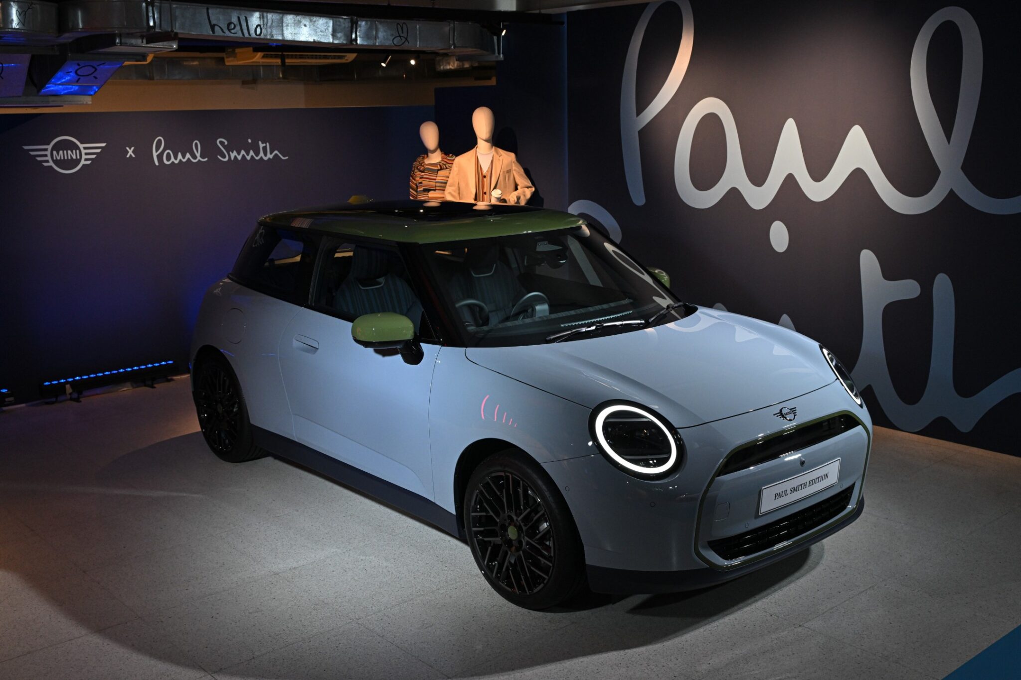 MINI COOPER Paul Smith Edition มนต์เสน่ห์ที่ไม่ตกยุค 1.899 ล้าน